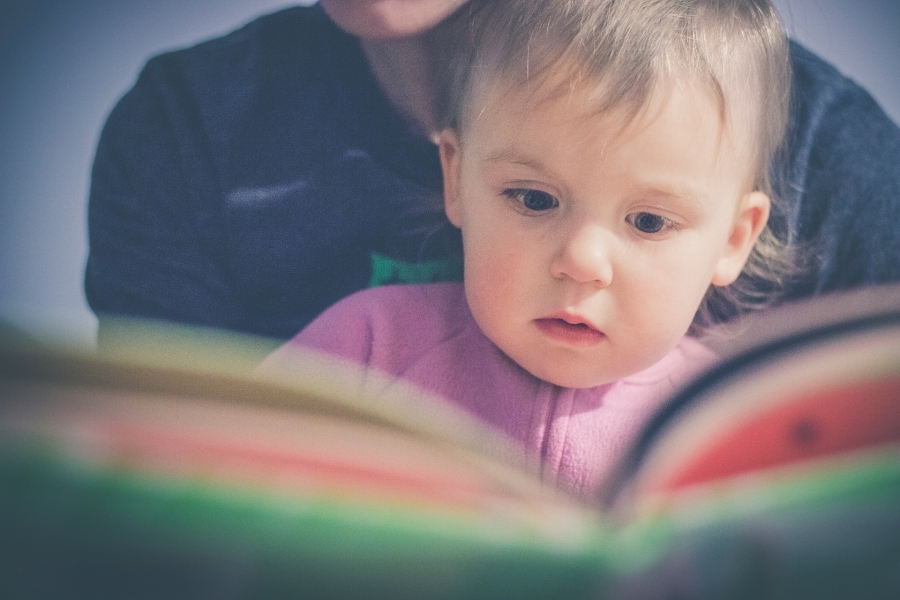 Гаджет для чтения книг детям